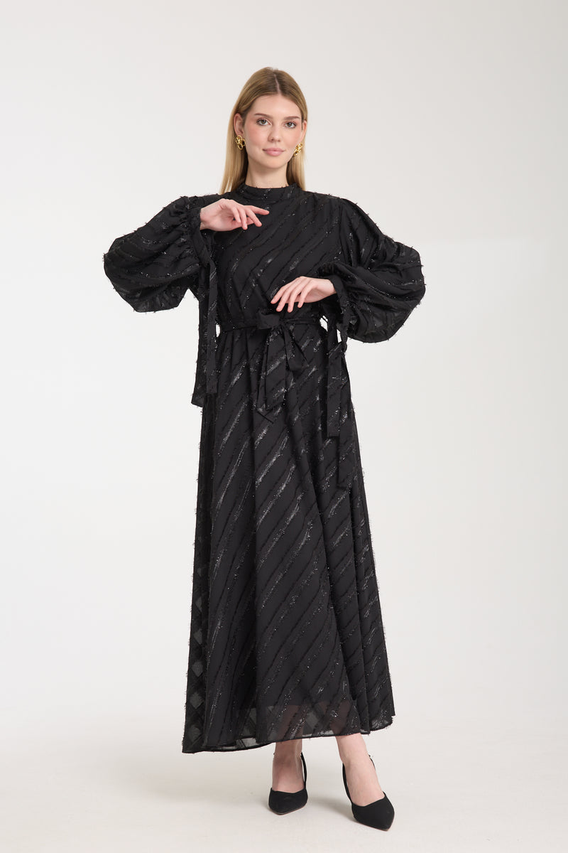 Shari Texture Dress – Mishah Collection